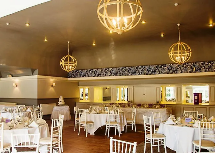 POTTERS HERON HOTEL, ROMSEY