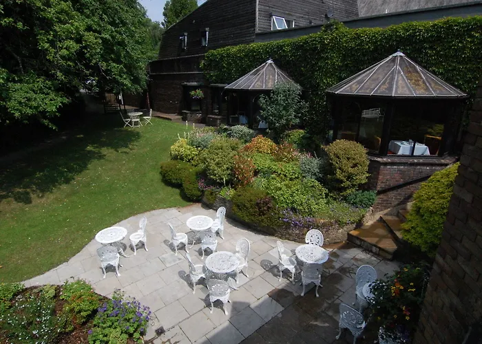 POTTERS HERON HOTEL, ROMSEY